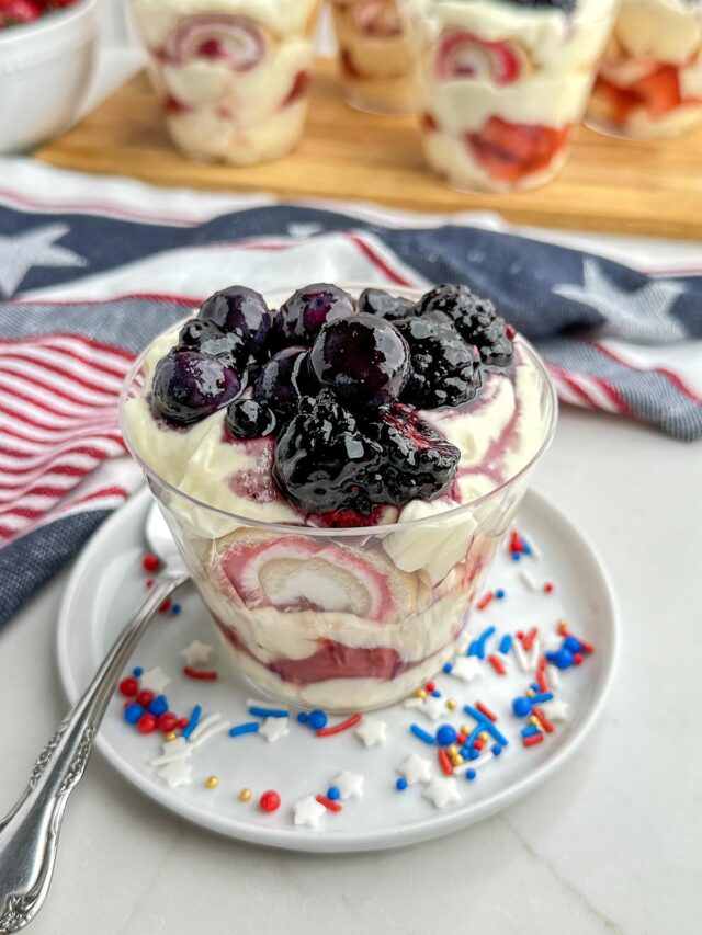 Individual Berry Trifle Cups - Midwestern Holidays