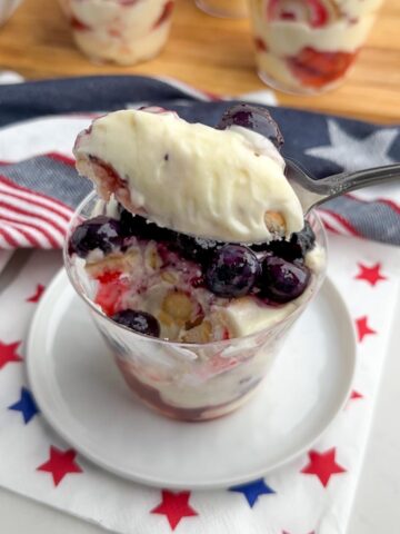 Individual Berry Trifle Cups - Midwestern Holidays