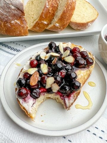 Blueberry Toast - Midwestern Holidays