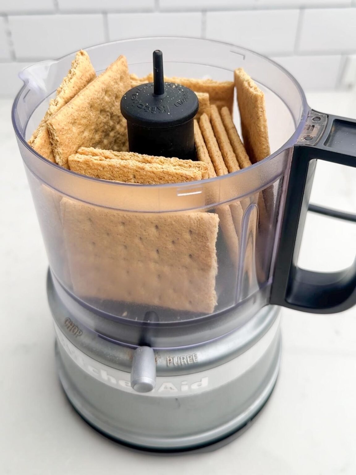 Mini Graham Cracker Pie Crust Recipe - Midwestern Holidays