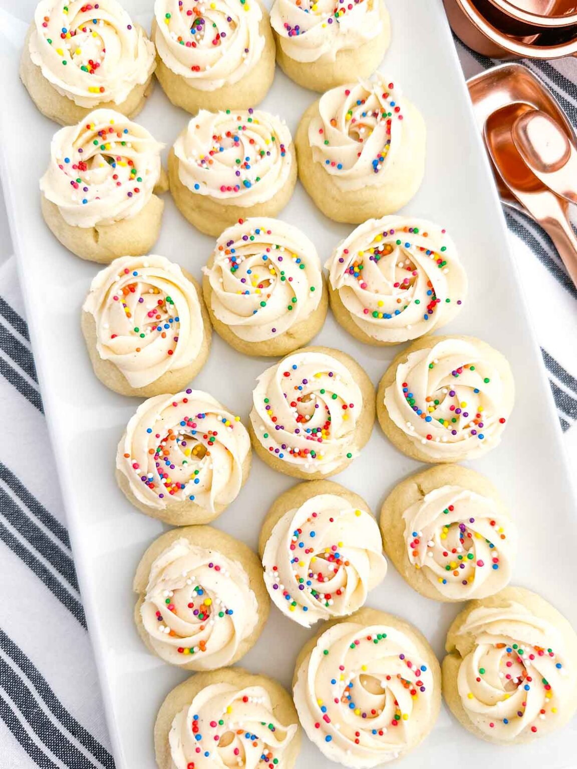 Thumbprint Cookies with Icing - Midwestern Holidays