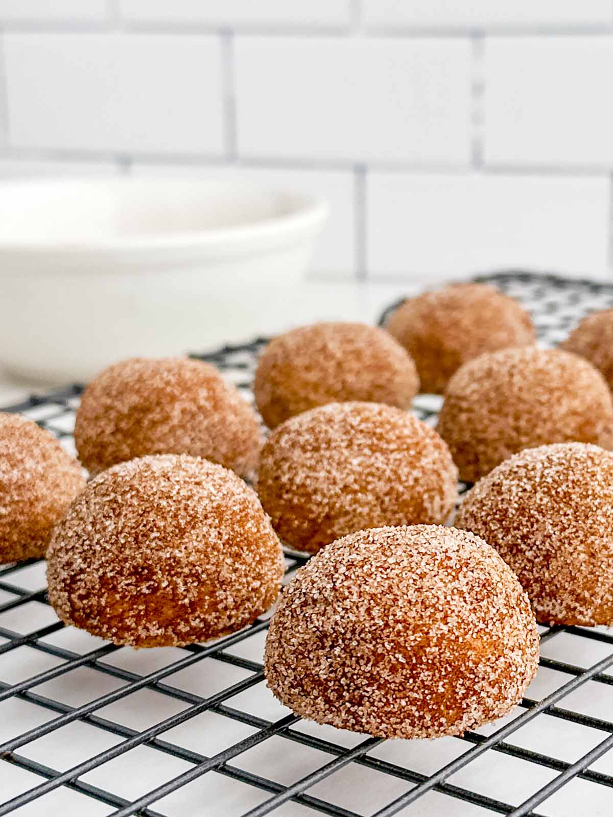 Cinnamon Shortbread Cookies - Midwestern Holidays