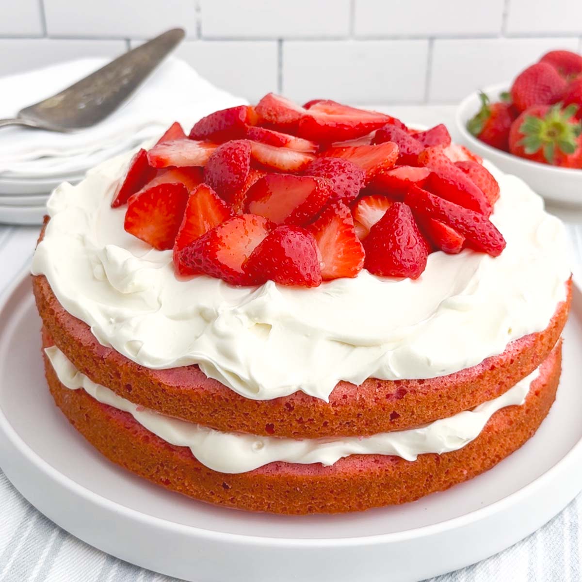 Whipped Cream Cheese Frosting - Midwestern Holidays